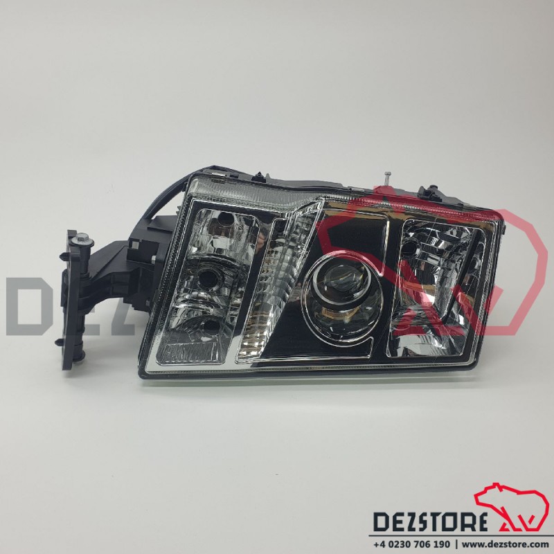 Far dreapta Volvo FH - cod OEM: 20360899 | DEZSTORE :: Piese noi și ...