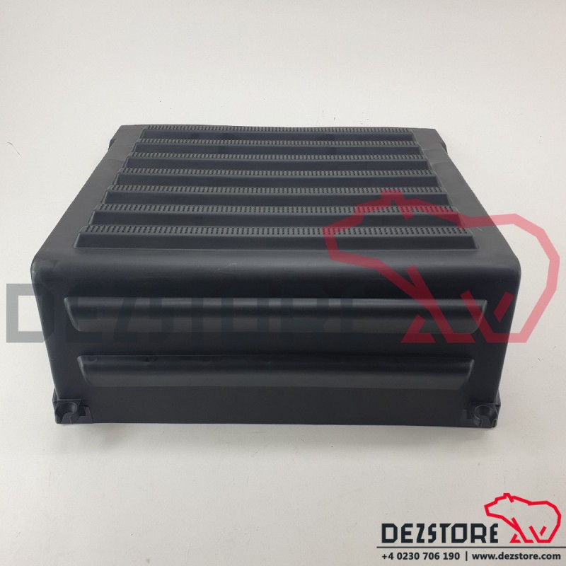 Capac baterii Volvo FH - cod OEM: 20507252 | DEZSTORE :: Piese noi și ...